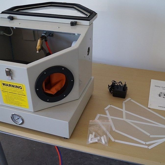 Micro sableuse d'atelier